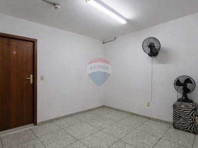 Apartamento à venda com 1 dormitório, no Condominio Mirante do Vale no Centro Histórico de SP