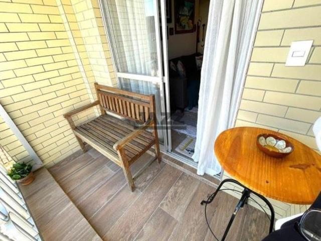 Apartamento à Venda com 1 quarto, 1 banheiro, 1 vaga e 57m²