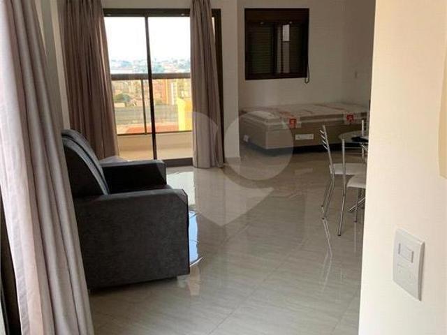 Apartamento à venda com 1 quarto no condomínio Edifício Noblesse xv, São Carlos