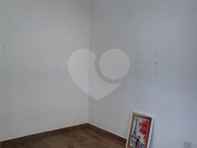 Apartamento à venda com 1 quarto no condomínio Edificio Renata, Guarulhos