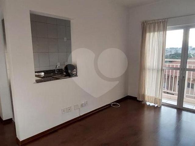 Apartamento à venda com 1 quarto no condomínio Parque Das Violetas, São Carlos