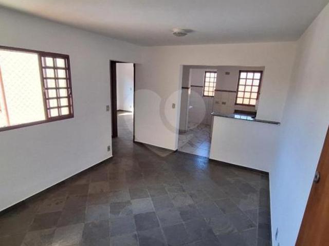 Apartamento à venda com 1 quarto no condomínio Villa Bonelli, São Carlos