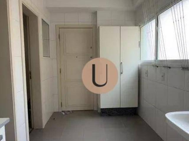 Apartamento à venda com 200m², 4 quartos e 4 vagas