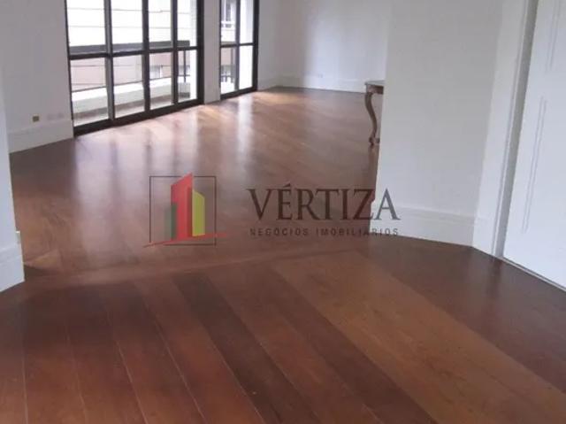 Apartamento à venda com 210m² na Vila Nova Conceição