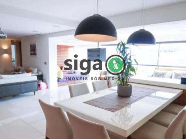 Apartamento à venda com 210m², 2 quartos e 4 vagas na Chácara Santo Antônio
