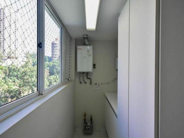 Apartamento à venda com 210m², 3 quartos e 3 vagas