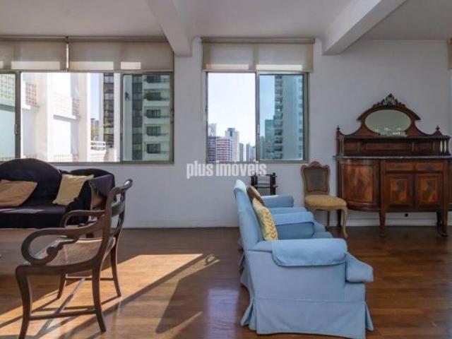 Apartamento à venda com 213m², 3 quartos e 2 vagas