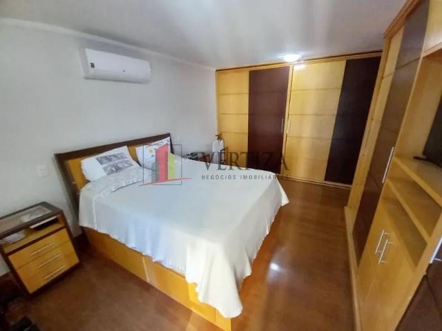 Apartamento à venda com 215m² no Itaim Bibi