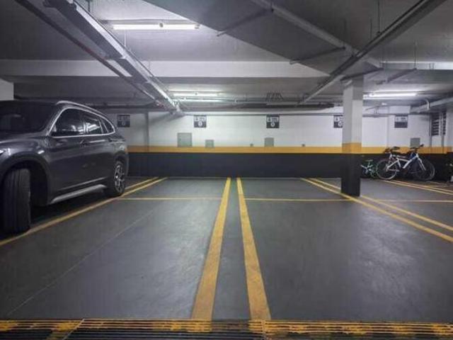 Apartamento à Venda com 230m², 3 dormitórios, 3 suítes, 1 sala e 4 vagas!