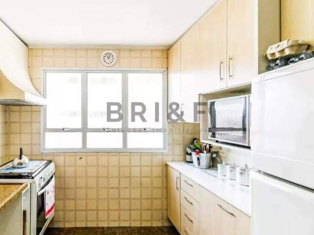Apartamento a venda com 230m², 4 dormitórios, 3 suiítes e 4 vagas no campo belo