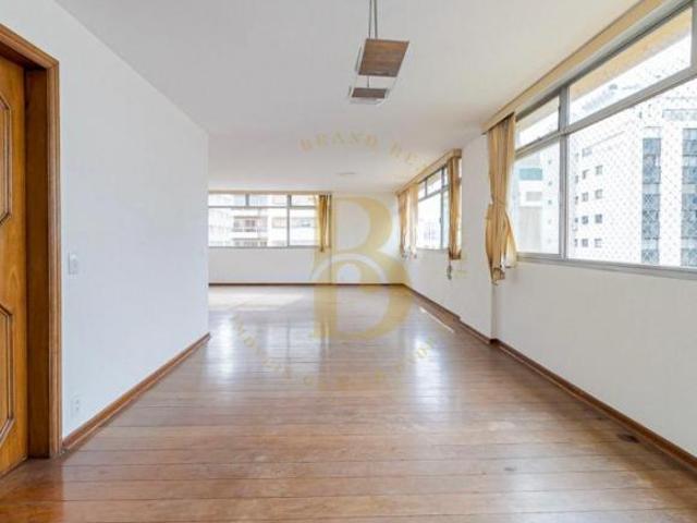 Apartamento à venda com 233 m², 4 quartos à venda em Higienópolis