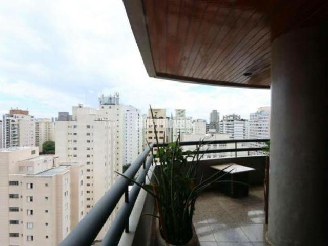 Apartamento à venda com 240m², 4 quartos e 4 vagas Moema Pássaros