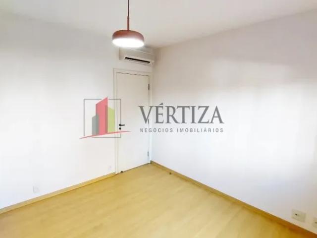 Apartamento à venda com 242m² no Campo Belo