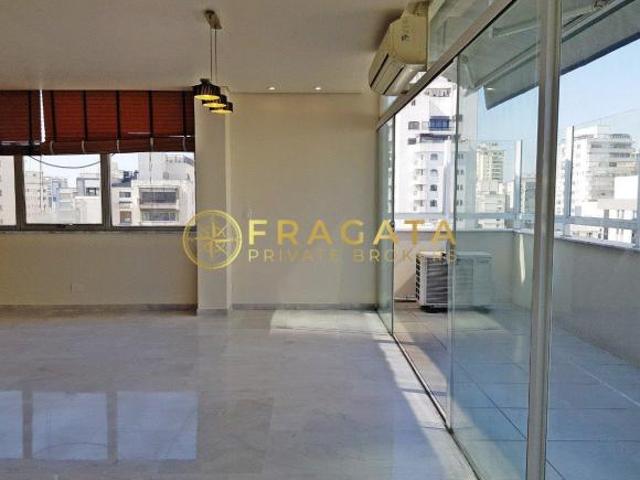 Apartamento á venda com 243 m², 3 dormitórios, 2 vagas na garagem Higienópolis /SP