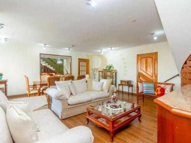 Apartamento à venda com 243m², 4 quartos 1 Suíte 2 vagas 3 banheiros Campo Belo / Sp