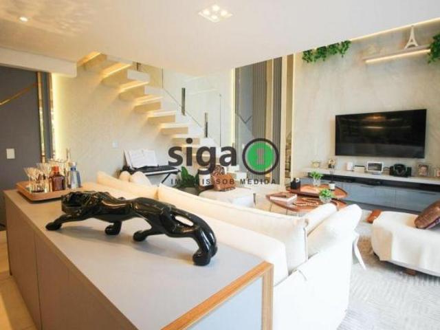 Apartamento à venda com 246m², 3 quartos e 4 vagas