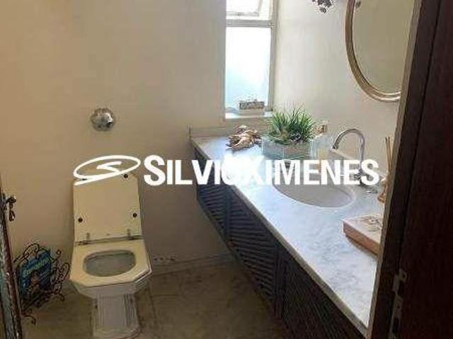 Apartamento à venda com 255m², 4 quartos e 2 vagas