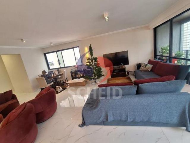 Apartamento à venda com 262m², 4 quartos e 3 vagas. Aclimação São Paulo/SP
