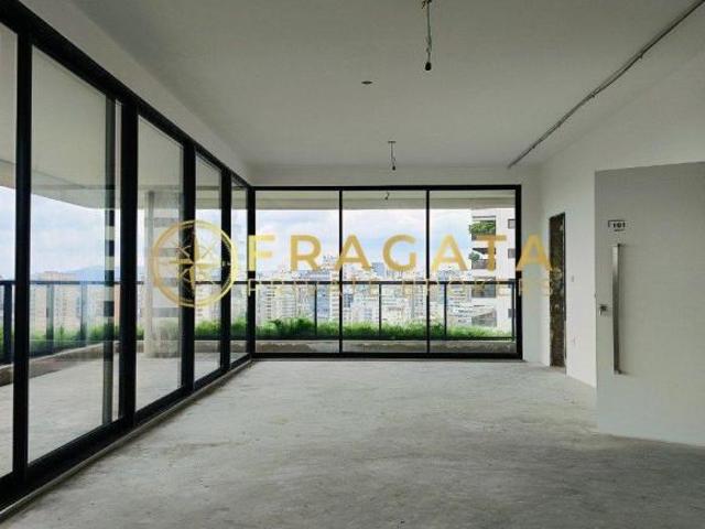 Apartamento à venda com 276 m² 3 quartos todos suítes e 4 vagas Higienópolis/SP