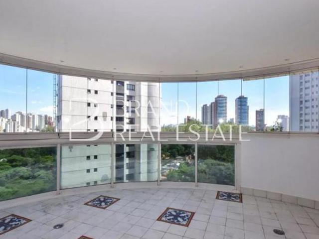 Apartamento à venda com 288m², 4 quartos e 4 vagas no Morumbi