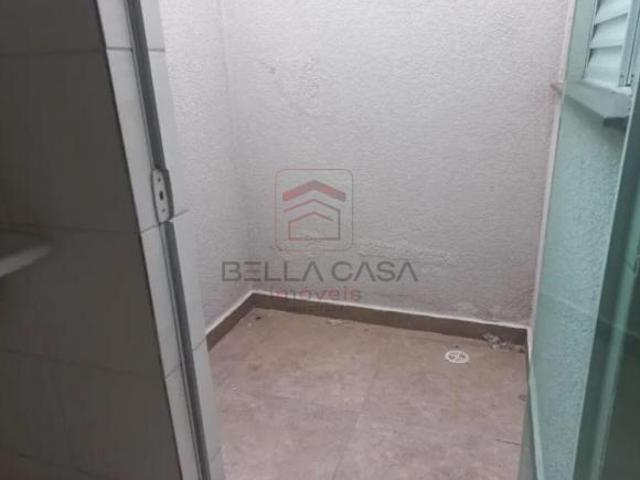 Apartamento a venda com 2 dormitório e quintal Vl. Formosa OPORTUNIDADE