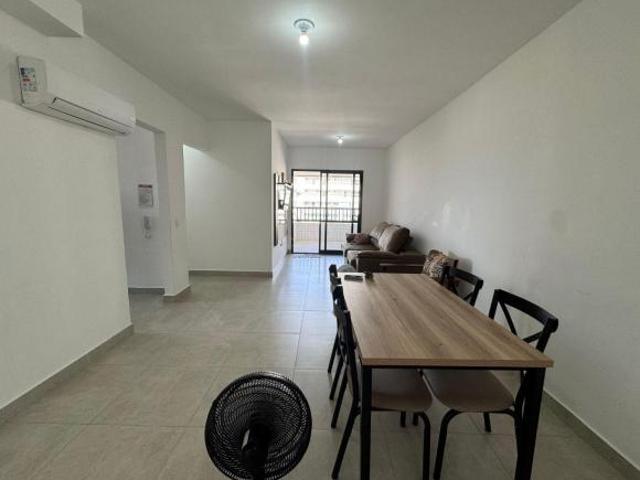 Apartamento à venda com 2 dormitórios na Guilhermina Praia Grande