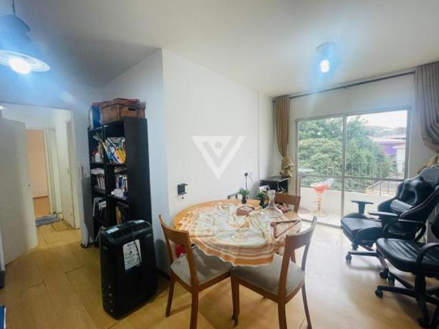 Apartamento a venda com 2 dormitórios na Vila Madalena