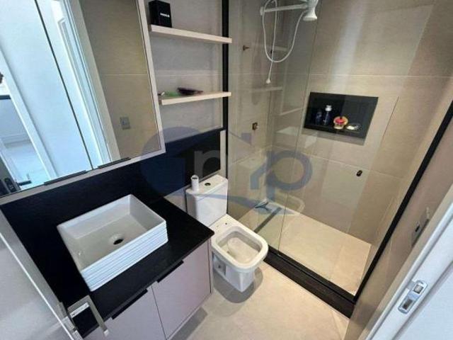 Apartamento a venda com 2 dormitorios no centro de Torres/RS