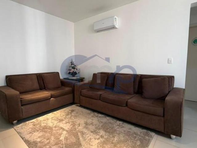 Apartamento a venda com 2 dormitorios no centro de Torres/RS