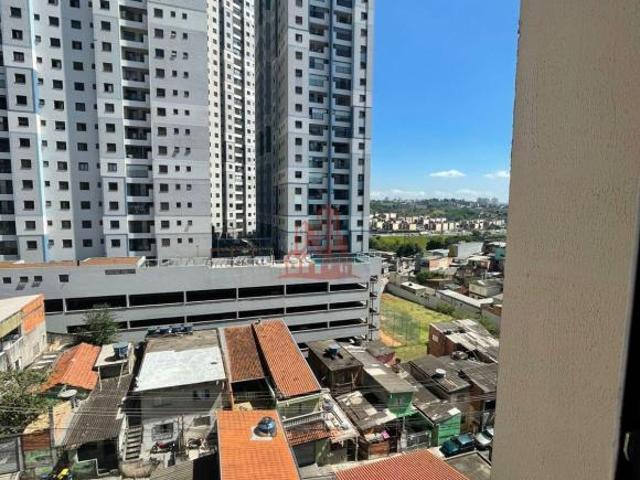 Apartamento à venda com 2 dormitórios no Condomínio Canadá em Osasco