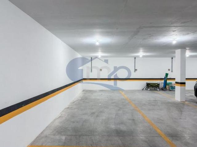 Apartamento a venda com 2 dormitorios no Predial em Torres/RS