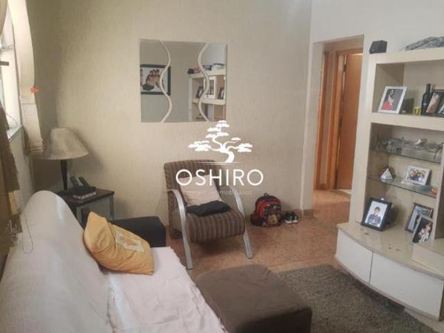 Apartamento à Venda com 2 Dormitórios, Cozinha Ampla. No Boqueirão em Santos