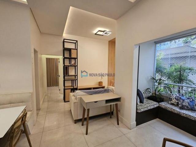 Apartamento à venda com 2 dormitórios e 1 vaga no Cambuci
