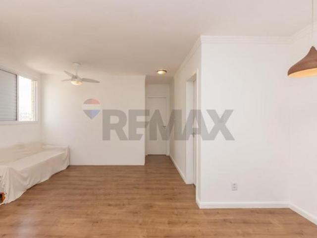 Apartamento à venda com 2 dormitórios e 1 vaga de garagem, 65m² por R$ 840.000,00 Vila Romana