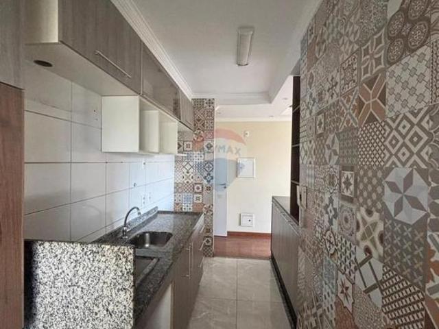 Apartamento a venda com 2 Dormitórios e 1 vaga de garagem coberta