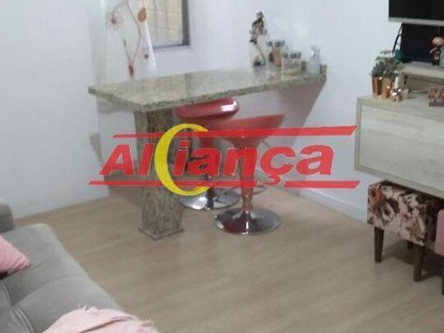 Apartamento á venda com 2 dormitórios e 1 vaga 60m² | Flavia Fernanda Centro Guarulhos