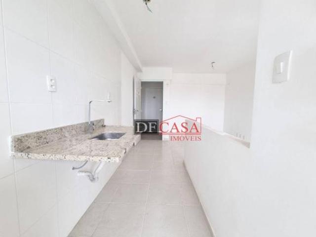 Apartamento a venda com 2 dormitórios e 1 suíte com vaga de garagem no Burgo Paulista