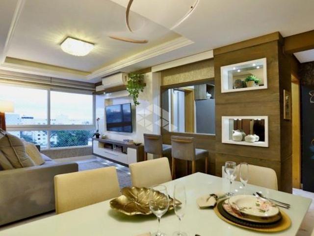 Apartamento à venda com 2 dormitórios e 84 m² no bairro São João