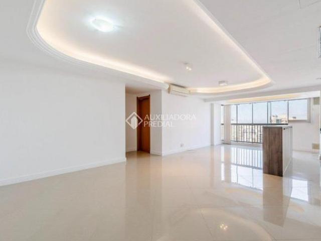 Apartamento à venda com 2 dormitórios e sacada no Três Figueiras