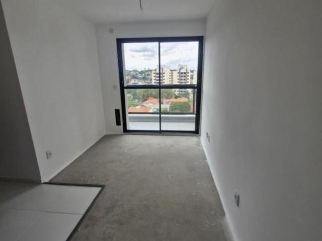 Apartamento à venda com 2 dormitórios e sacada 800m do metrô Morumbi Butantã/SP