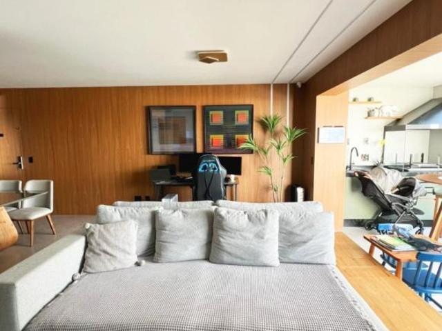 Apartamento á venda com 2 dormitórios sendo 1 suíte, 1 vaga, no Centro em Osasco SP