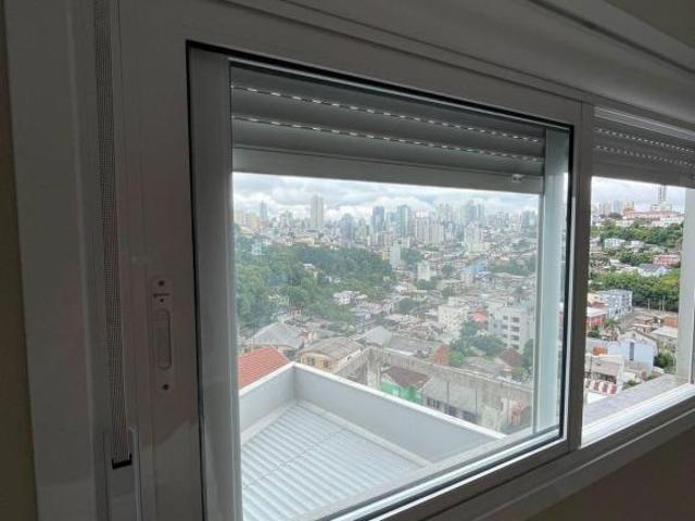 Apartamento á venda com 2 dormitórios, sendo 1 suíte, 1 vaga, Rio Branco, Caxias do Sul, RS