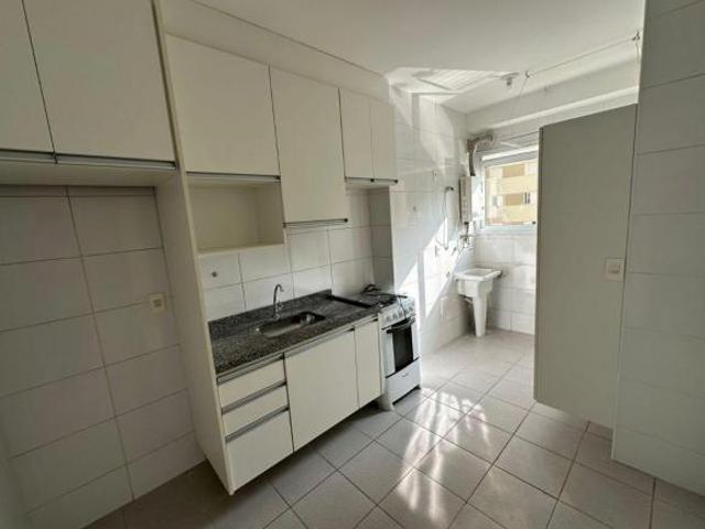 Apartamento a venda com 2 dormitórios sendo 1 suíte Edifício Nações Clube de Morar em Barueri SP