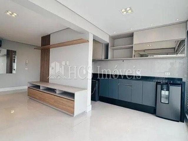 Apartamento à venda com 2 dormitórios, 1 suíte, 1 vaga de garagem e 62m²por R$ 975.000,00
