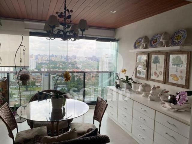 Apartamento á venda com 2 dormitórios 1 suíte e 2 vagas na Granja Julieta