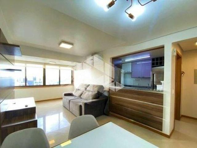 Apartamento à venda com 2 dormitórios, 1 suíte e 2 vagas no bairro Boa Vista Porto Alegre/RS