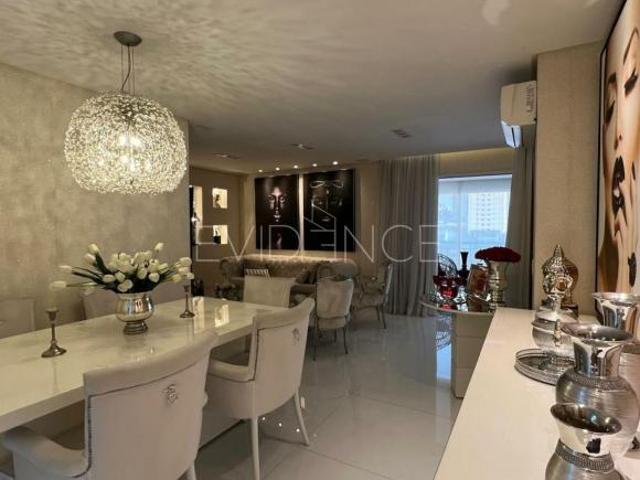 APARTAMENTO À VENDA COM 2 DORMITÓRIOS, 1 SUÍTE E 2 VAGAS NO TATUAPÉ