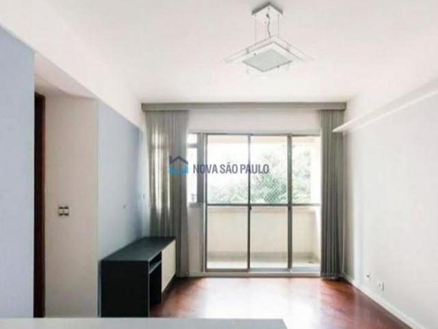 Apartamento à venda, com 2 quartos, 1 vaga, na Vila Mascote