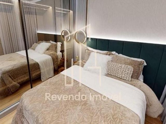 Apartamento á venda com 2 quartos 1 vaga de garagem no Baeta Neves