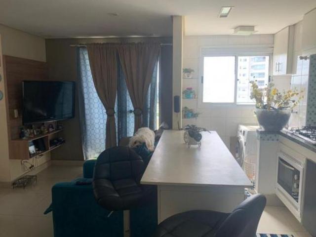 Apartamento à Venda com 2 quartos, 1 banheiro, 1 vaga e 57m²